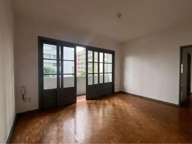 Apartamento para Venda em Porto Alegre/RS Centro Histórico 3 Quartos