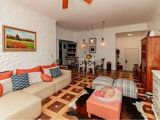Apartamento para Venda em Porto Alegre/RS Centro Histórico 3 Quartos