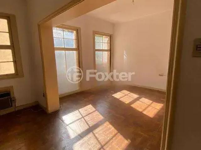 Apartamento para Venda em Porto Alegre/RS Centro Histórico 3 Quartos