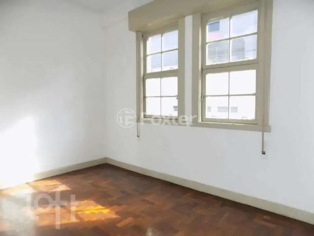Apartamento para Venda em Porto Alegre/RS Centro Histórico 3 Quartos