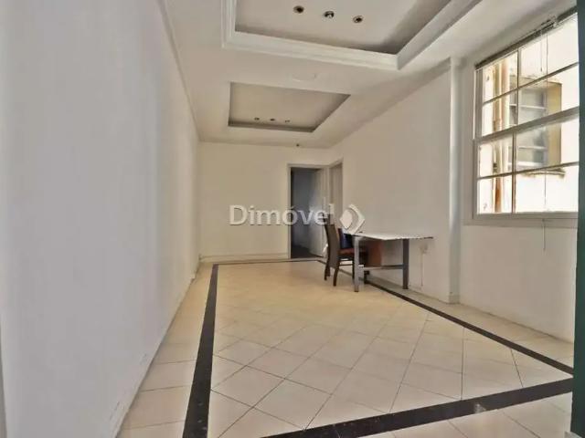 Apartamento para Venda em Porto Alegre/RS Centro Histórico 3 Quartos