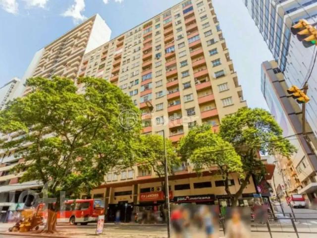 Apartamento para Venda em Porto Alegre/RS Centro Histórico 3 Quartos