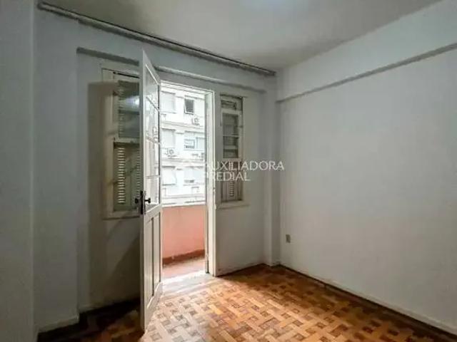 Apartamento para Venda em Porto Alegre/RS Centro Histórico 3 Quartos