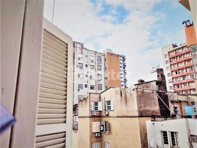 Apartamento para Venda em Porto Alegre/RS Centro Histórico 1 Quartos