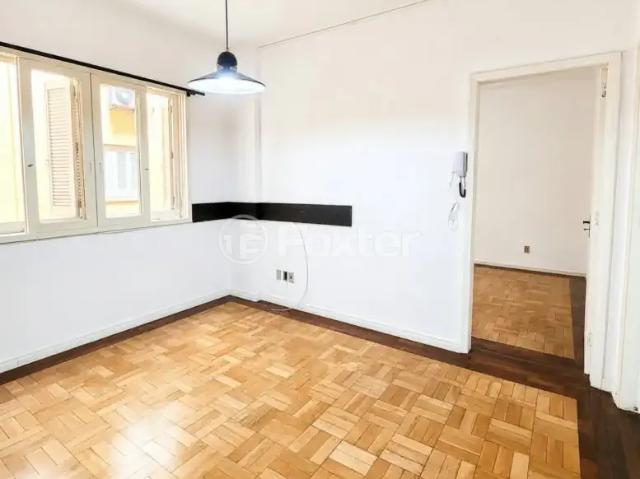 Apartamento para Venda em Porto Alegre/RS Centro Histórico 1 Quartos