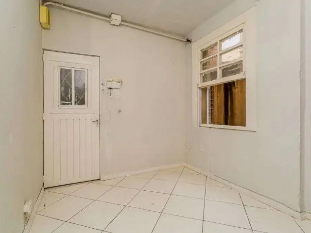 Apartamento para Venda em Porto Alegre/RS Centro Histórico 1 Quartos