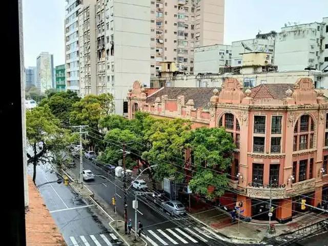 Apartamento para Venda em Porto Alegre/RS Centro Histórico 2 Quartos