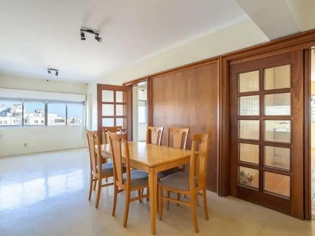Apartamento para Venda em Porto Alegre/RS Centro Histórico 2 Quartos