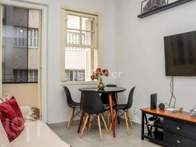 Apartamento para Venda em Porto Alegre/RS Centro Histórico 2 Quartos