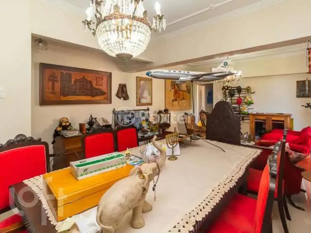 Apartamento para Venda em Porto Alegre/RS Centro Histórico 4 Quartos