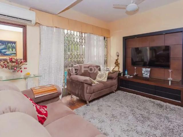 Apartamento para Venda em Porto Alegre/RS Centro Histórico 4 Quartos