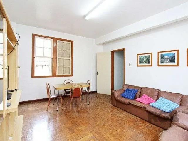 Apartamento para Venda em Porto Alegre/RS Centro Histórico 4 Quartos