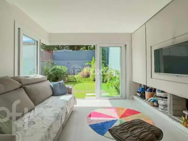 Apartamento para Venda em Porto Alegre/RS Chácara das Pedras 2 Quartos