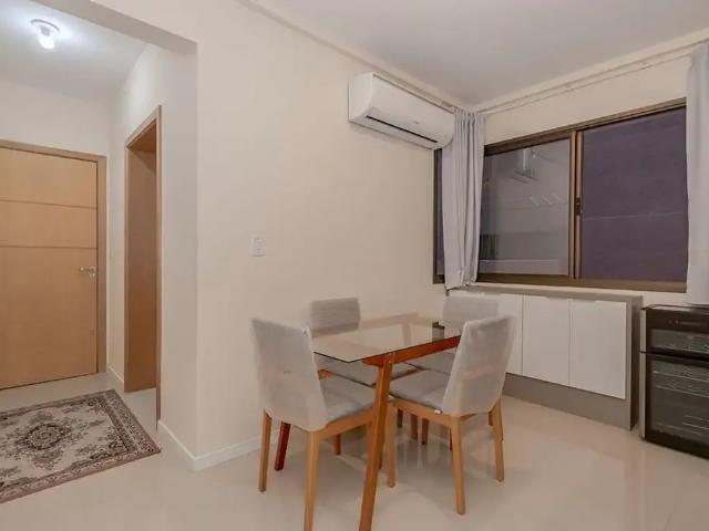 Apartamento para Venda em Porto Alegre/RS Chácara das Pedras 2 Quartos