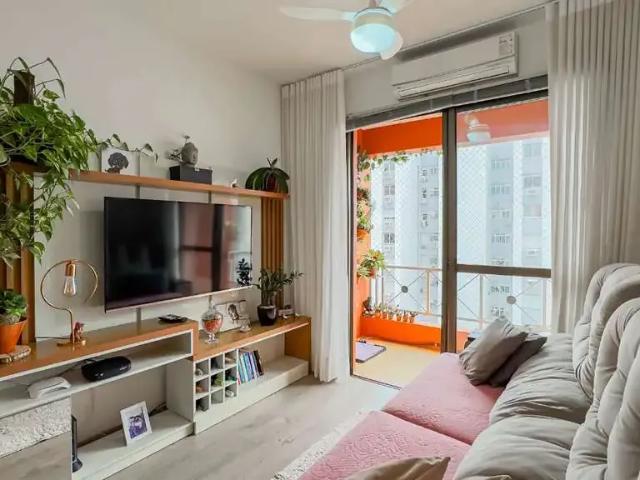Apartamento para Venda em Porto Alegre/RS Chácara das Pedras 3 Quartos