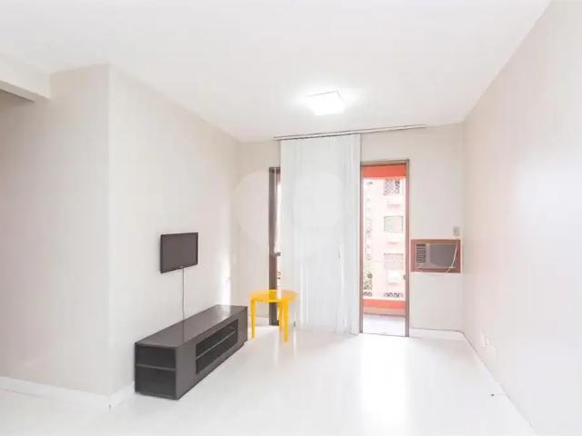 Apartamento para Venda em Porto Alegre/RS Chácara das Pedras 3 Quartos