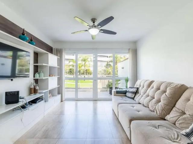 Apartamento para Venda em Porto Alegre/RS Chácara das Pedras 3 Quartos