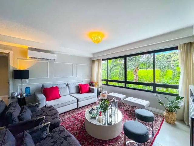Apartamento para Venda em Porto Alegre/RS Chácara das Pedras 3 Quartos