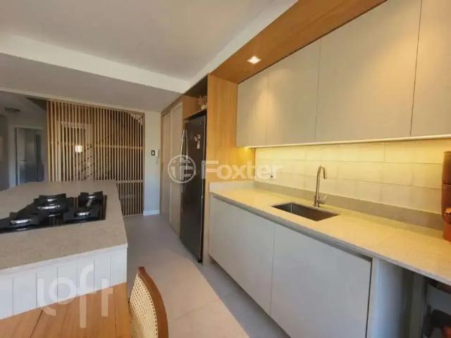 Apartamento para Venda em Porto Alegre/RS Chácara das Pedras 3 Quartos
