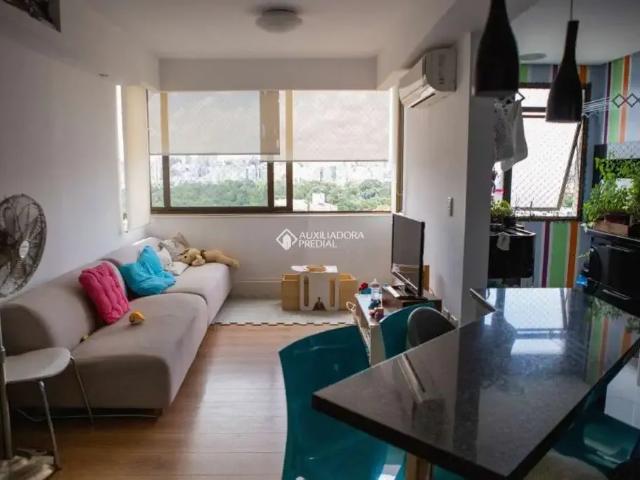 Apartamento para Venda em Porto Alegre/RS Cidade Baixa 2 Quartos