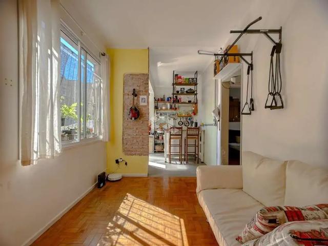 Apartamento para Venda em Porto Alegre/RS Cidade Baixa 2 Quartos