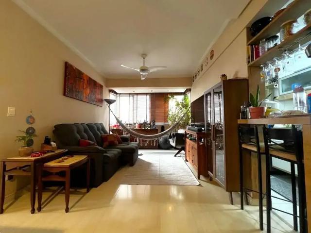 Apartamento para Venda em Porto Alegre/RS Cidade Baixa 2 Quartos