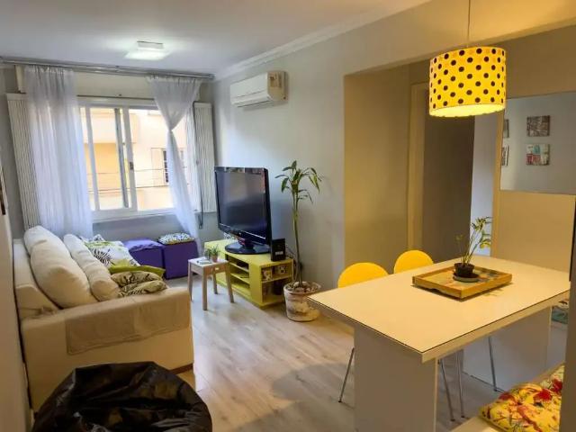 Apartamento para Venda em Porto Alegre/RS Cidade Baixa 2 Quartos