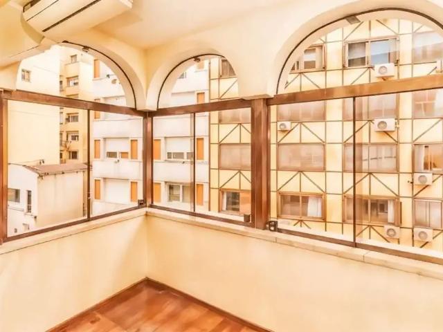 Apartamento para Venda em Porto Alegre/RS Cidade Baixa 3 Quartos