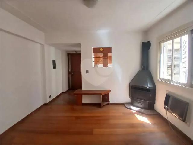 Apartamento para Venda em Porto Alegre/RS Cidade Baixa 3 Quartos
