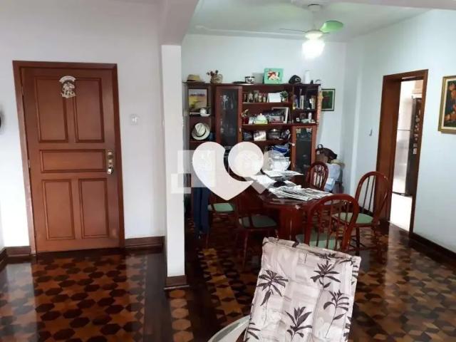 Apartamento para Venda em Porto Alegre/RS Cidade Baixa 3 Quartos