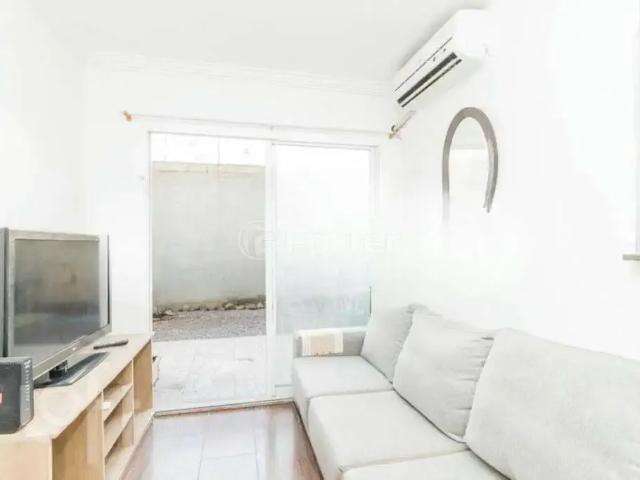 Apartamento para Venda em Porto Alegre/RS Costa e Silva 2 Quartos
