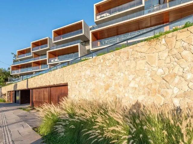 Apartamento para Venda em Porto Alegre/RS Cristal 2 Quartos