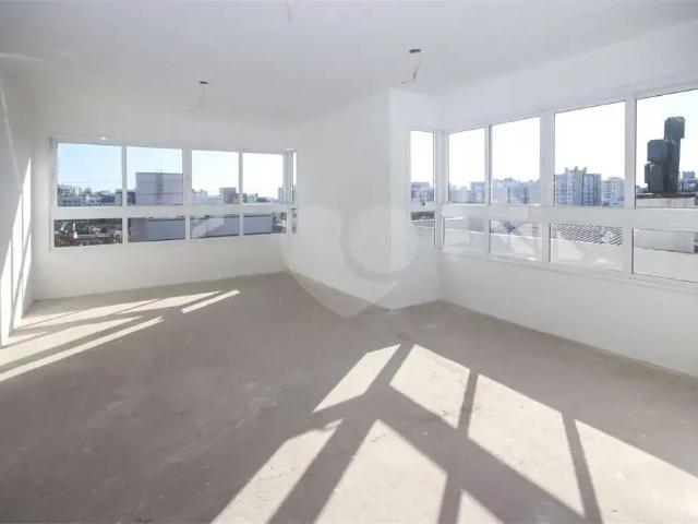Apartamento para Venda em Porto Alegre/RS Cristo Redentor 3 Quartos