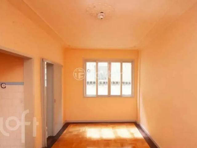 Apartamento para Venda em Porto Alegre/RS Farroupilha 1 Quartos