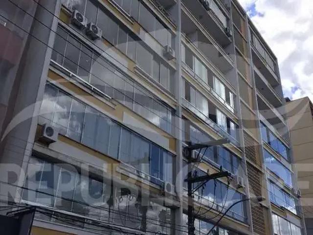 Apartamento para Venda em Porto Alegre/RS Farroupilha 2 Quartos
