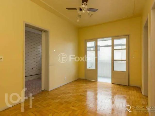 Apartamento para Venda em Porto Alegre/RS Farroupilha 2 Quartos