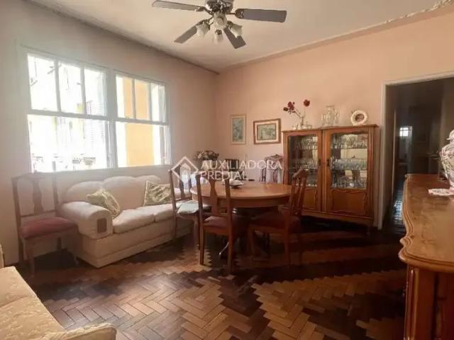 Apartamento para Venda em Porto Alegre/RS Farroupilha 3 Quartos