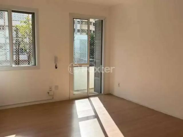 Apartamento para Venda em Porto Alegre/RS Farroupilha 3 Quartos