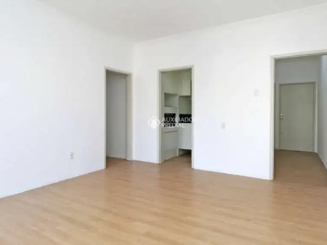 Apartamento para Venda em Porto Alegre/RS Farroupilha 3 Quartos