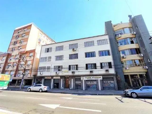 Apartamento para Venda em Porto Alegre/RS Farroupilha 3 Quartos