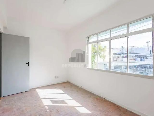 Apartamento para Venda em Porto Alegre/RS Floresta 1 Quartos