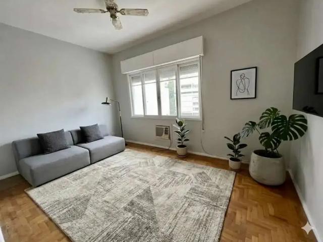 Apartamento para Venda em Porto Alegre/RS Floresta 2 Quartos