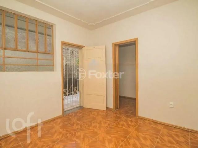 Apartamento para Venda em Porto Alegre/RS Floresta 2 Quartos
