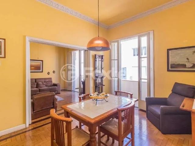 Apartamento para Venda em Porto Alegre/RS Floresta 2 Quartos