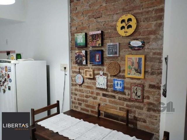 Apartamento para Venda em Porto Alegre/RS Floresta 2 Quartos