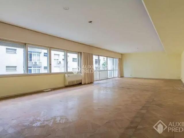 Apartamento para Venda em Porto Alegre/RS Floresta 3 Quartos