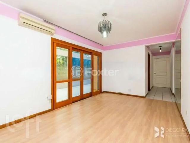 Apartamento para Venda em Porto Alegre/RS Floresta 3 Quartos