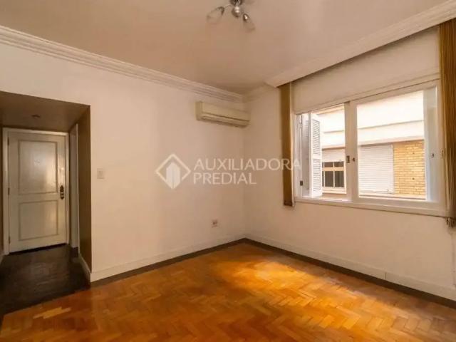 Apartamento para Venda em Porto Alegre/RS Floresta 3 Quartos