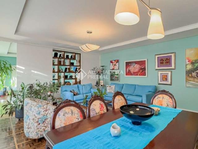 Apartamento para Venda em Porto Alegre/RS Floresta 3 Quartos