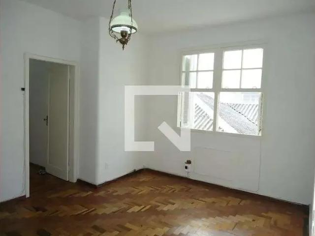 Apartamento para Venda em Porto Alegre/RS Floresta 3 Quartos